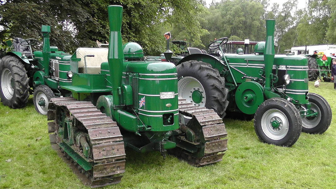 Topic: Newby Hall Tractor Fest 2017 | Vintage Horticultural and Garden ...
